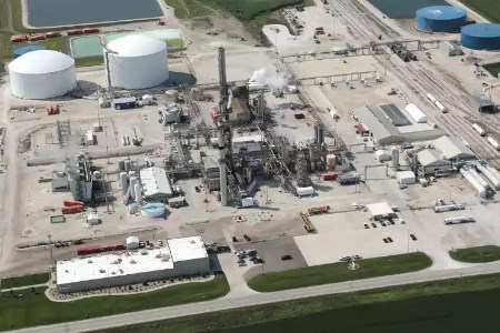 Koch Fertilizer building ammonium thiosulfate terminal at Fort Dodge ...